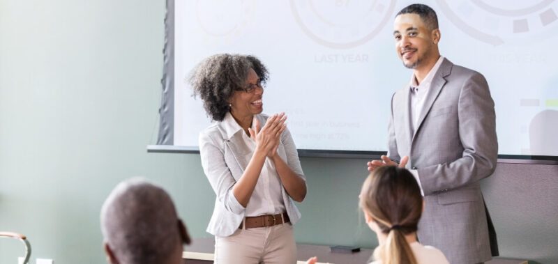 How to Introduce a Keynote Speaker?