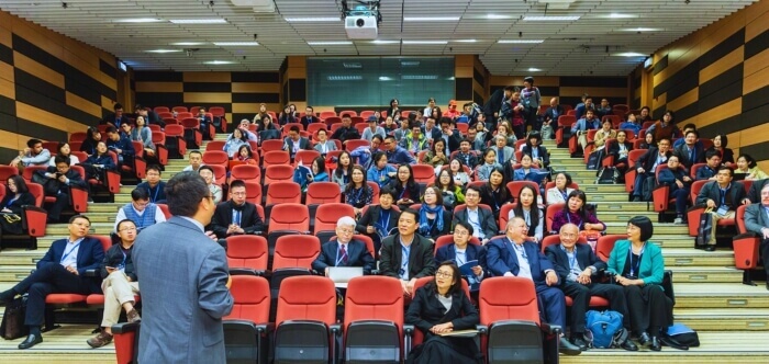 Should I Do Peer-review for a Predatory Conference?