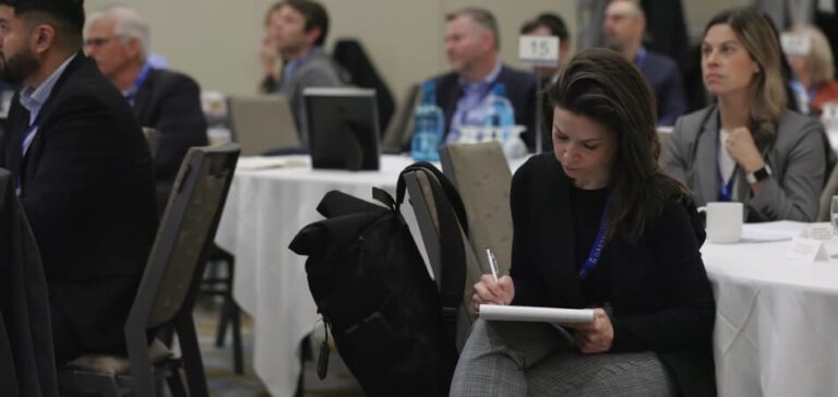 What Are the Best Ways to Take Notes During a Conference?