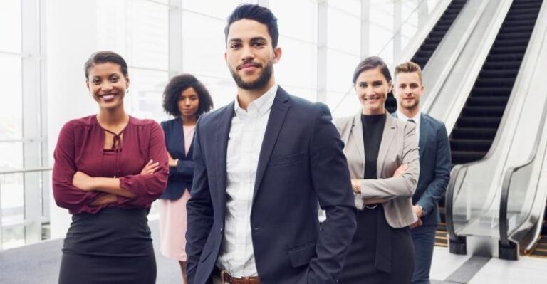 Why Formal Clothing is Better for a Business Conference?